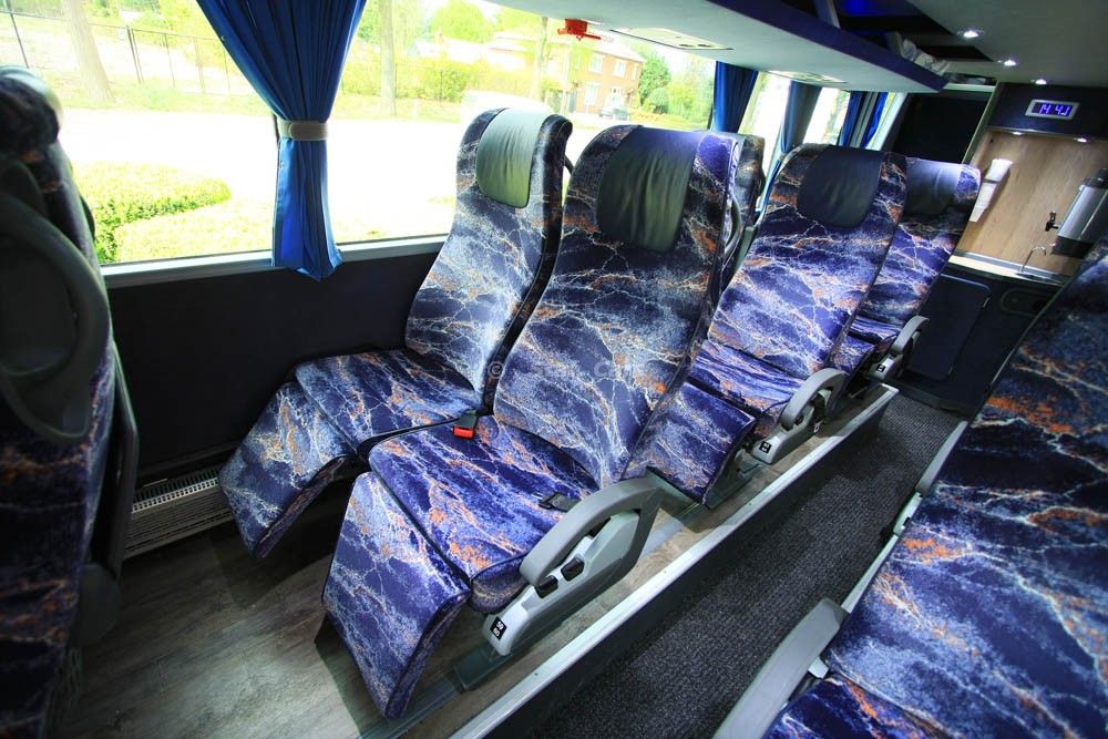 Snowtravel | Vervoer | Bus | Royal Class